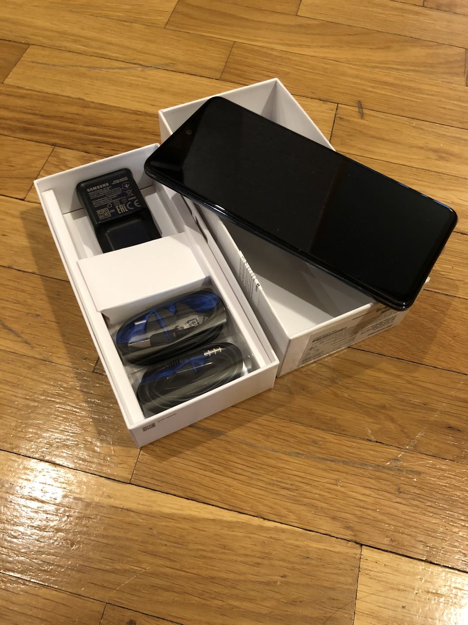 Samsung A51 SM-A515/DSN (4GB/64GB) Dual Sim, новый, в коробке, гарантия ...