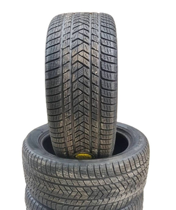R21 315/40 anvelope Pirelli iarna (2 buc)