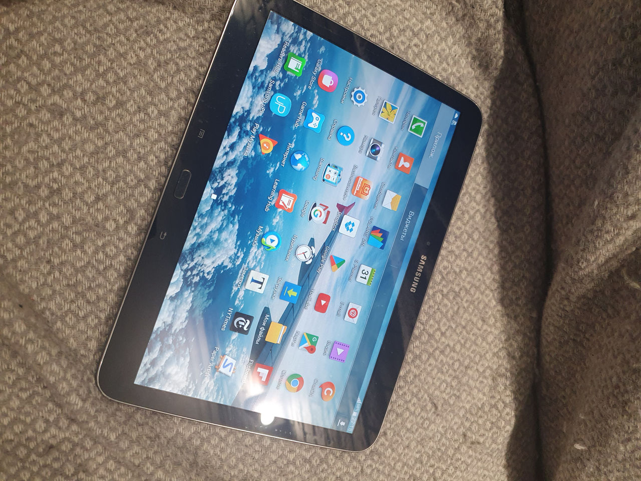 Planset Samsung tab S3 la 900 lei