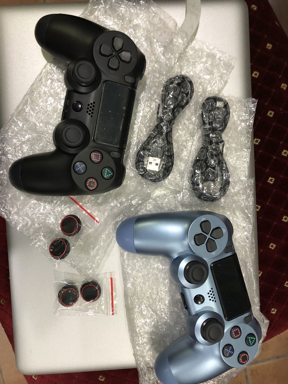 Джостики PS 4 новые