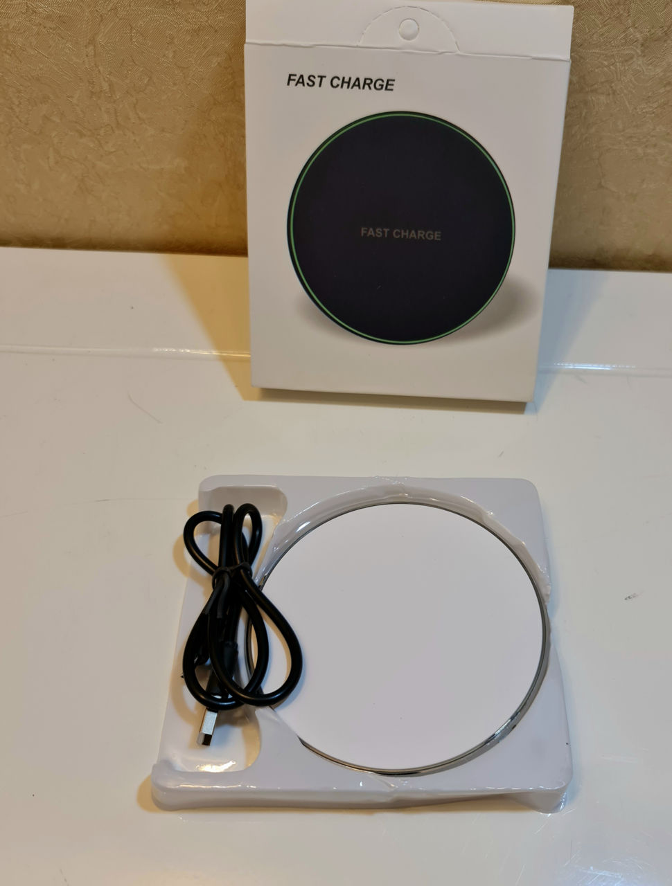 Rohs Wireless Charger 10w New! Nou!