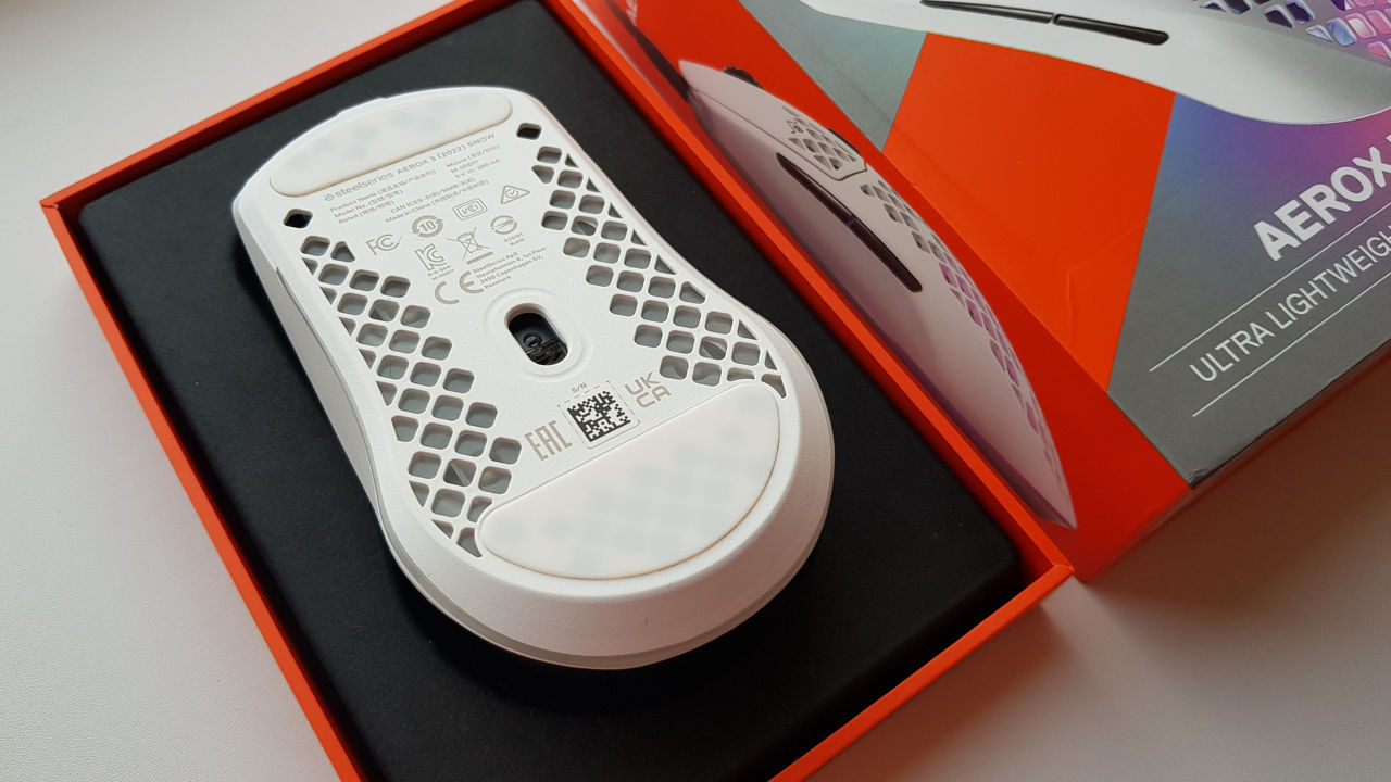 SteelSeries Aerox 3 Snow