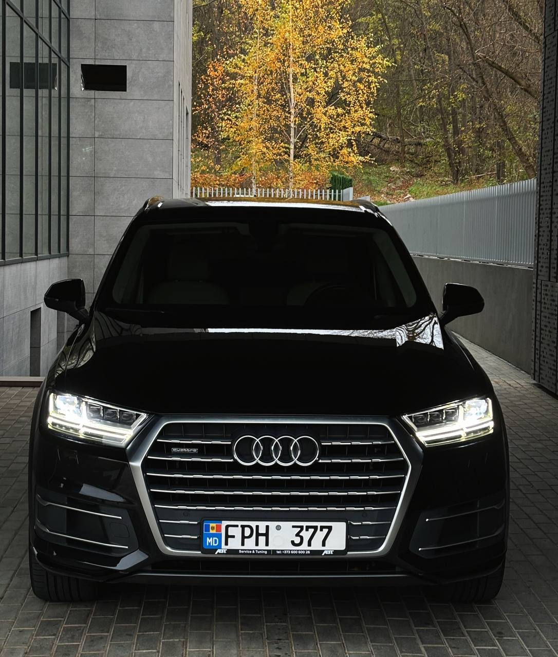Audi Q7 an. 2016 cu rulaj 63000 km, Benzină, 43000