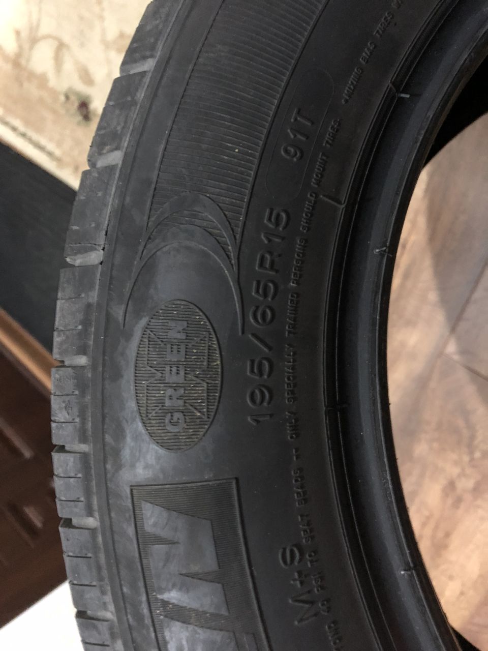 Michelin Defender XT 195/65r15