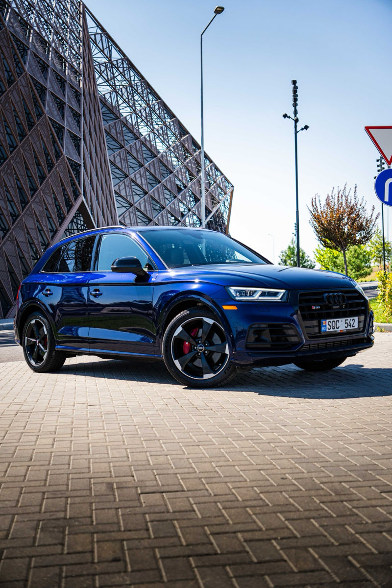 Audi SQ5 an. 2019 cu rulaj 75000 km, Benzină, 32000