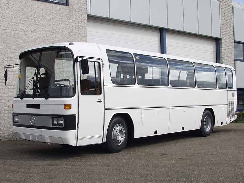 Mercedes 0303