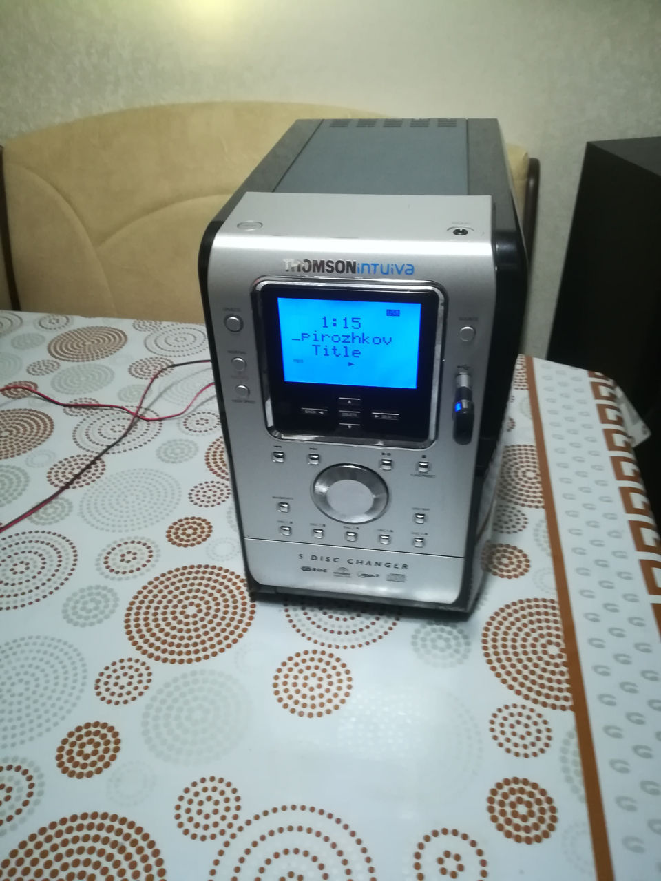 Thomson Intuiva AM/FM RDS Receiver. wireless/mp3/5CD/usb
