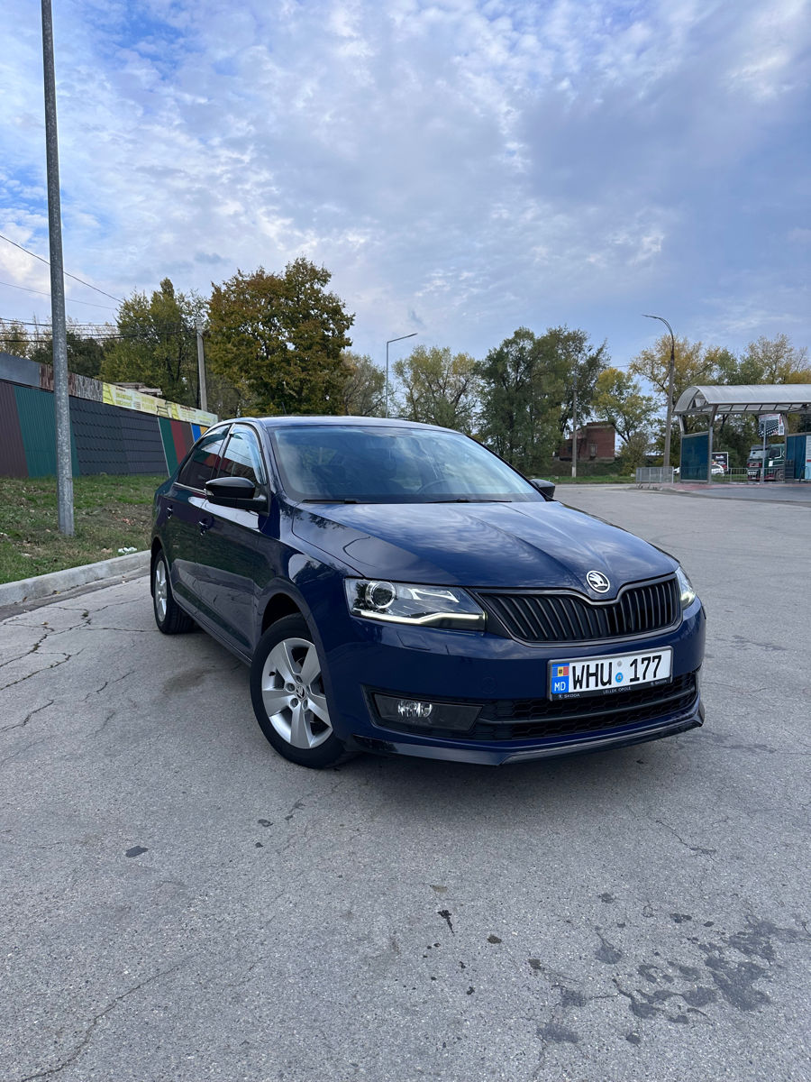 Skoda Rapid an. 2015 cu rulaj 198000 km, Diesel, 8500