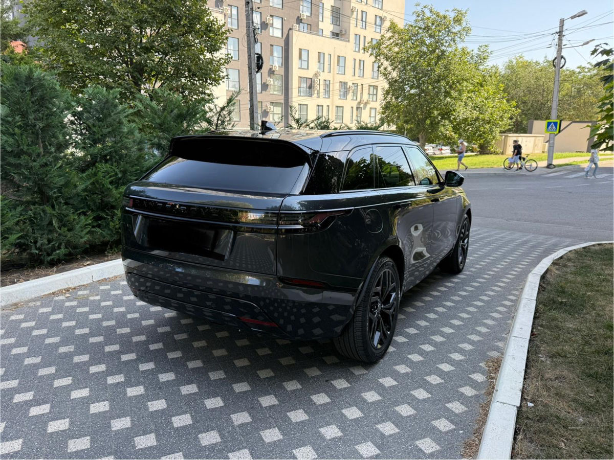 Land Rover Range Rover Velar an. 2023 cu rulaj 29800 km, Benzină, 56900