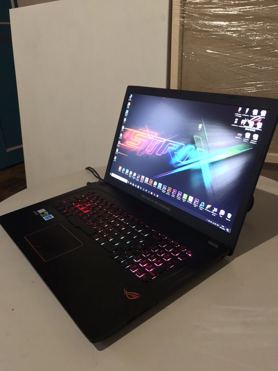 Нотбук Asus Rog Strix GL 753 VE