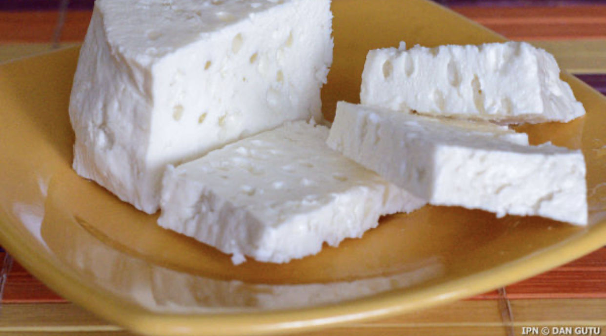 Brânza de oaie proaspata,de casa