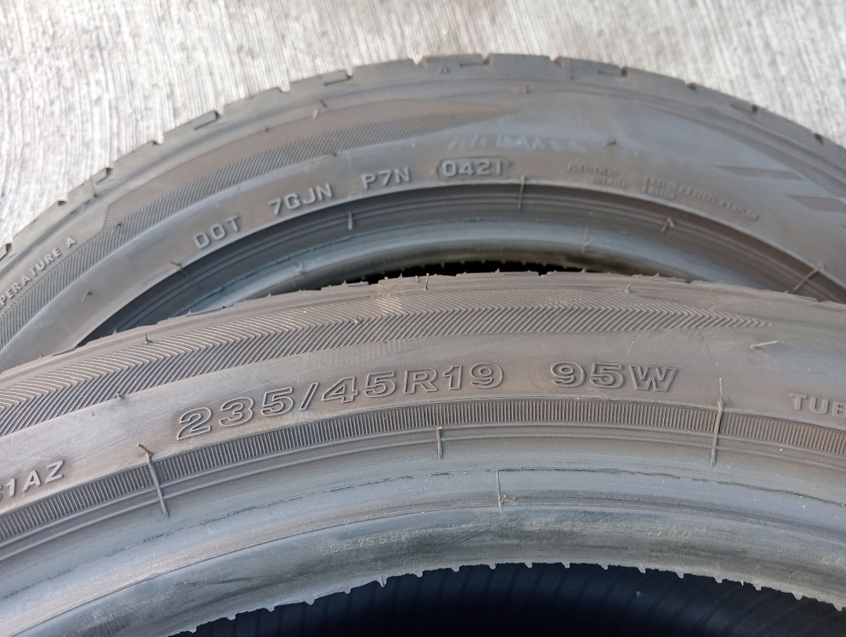 235 45 R19 Bridgestone Potenza