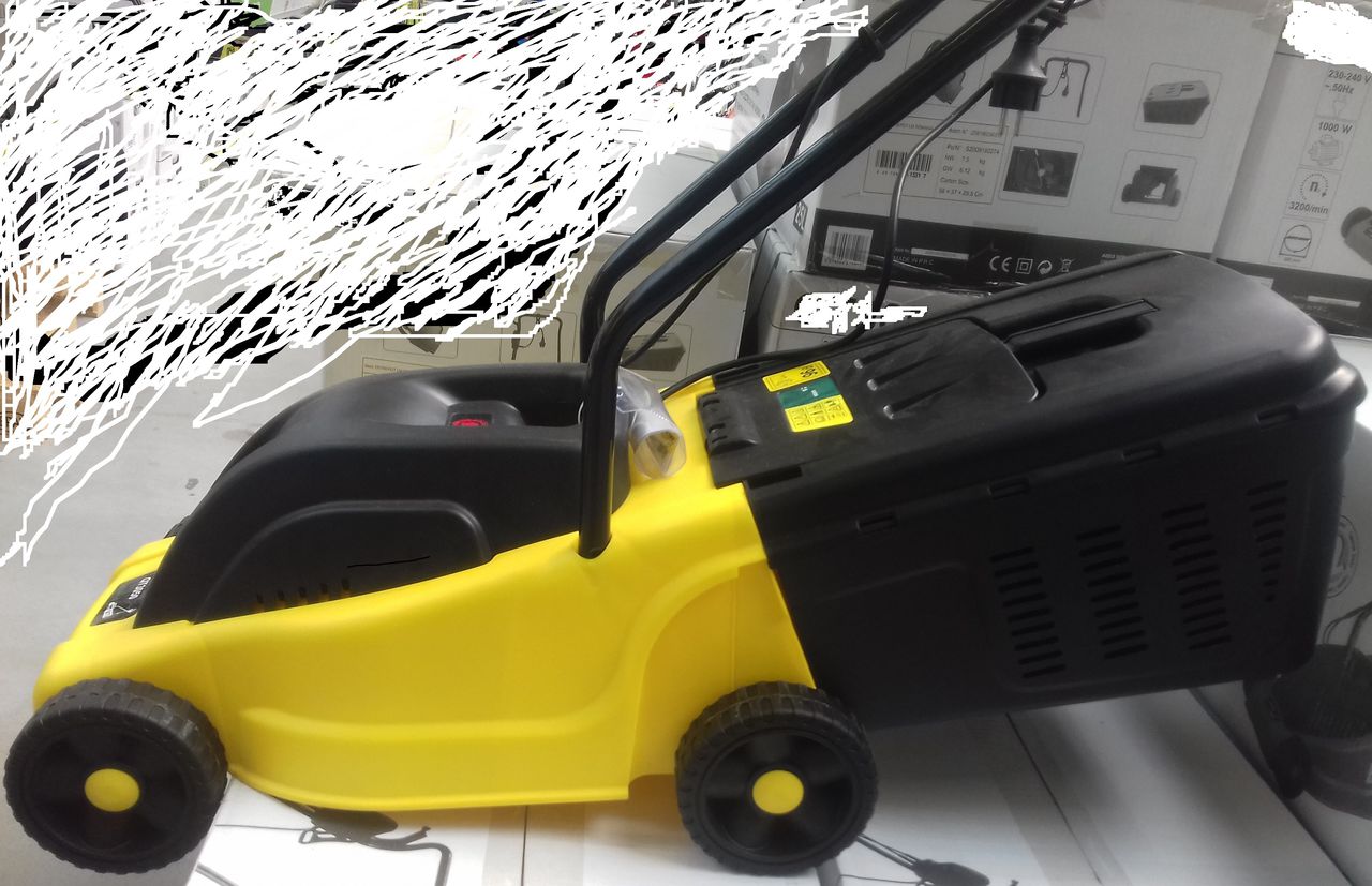 Газонокосилка электрическая, мощная(шустрая)1000 W, новая! В упаковке!