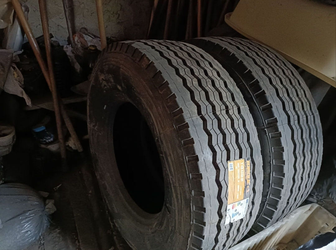 4 Anvelope noi 365/65 R22.5