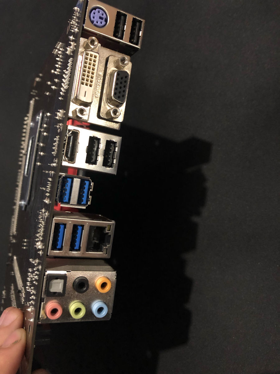 Placa de baza-ASrock h87M+ram8gb ddr3 + i7 4770 - 3900ghz