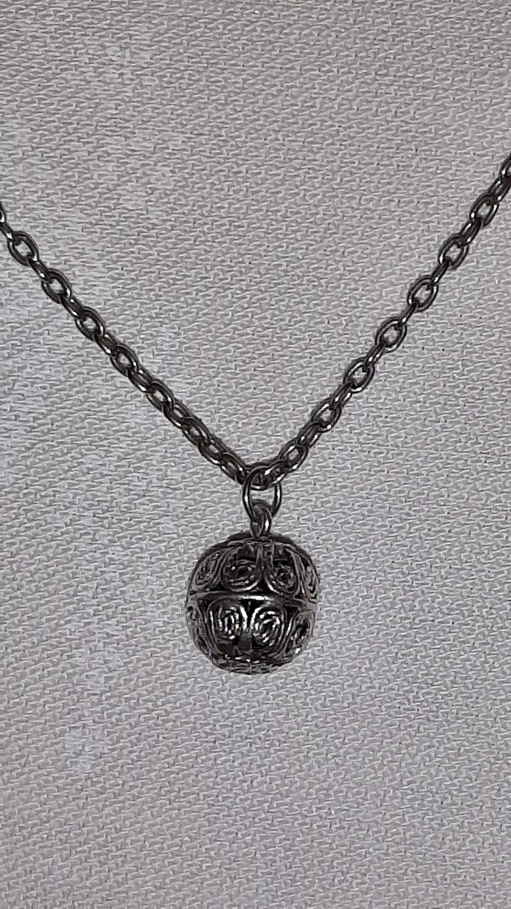 серебро 925*цепочка с кулоном шарик Болгария 400л, жгут с буквой длина ...