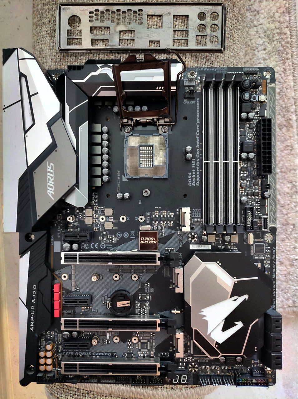 Socket 1151 V2 / Gigabyte Aorus Z370 Gaming 7