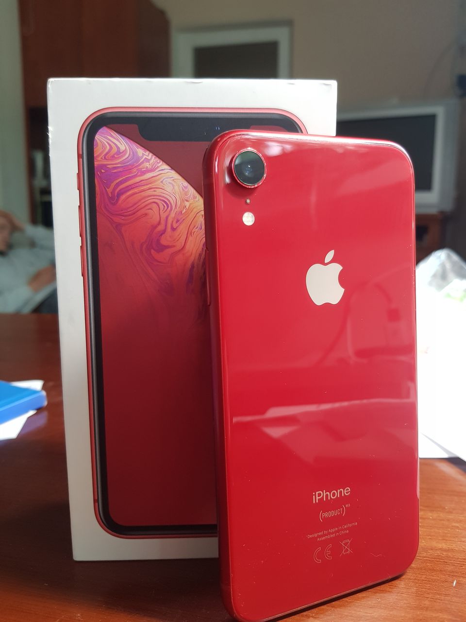iphone xr red 128