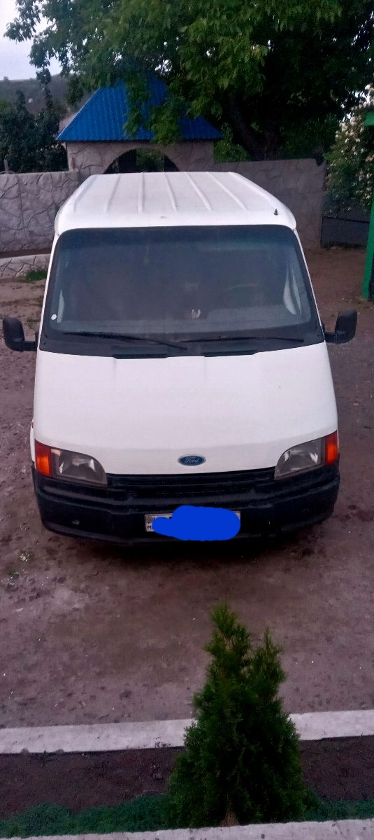 Ford Tranzit