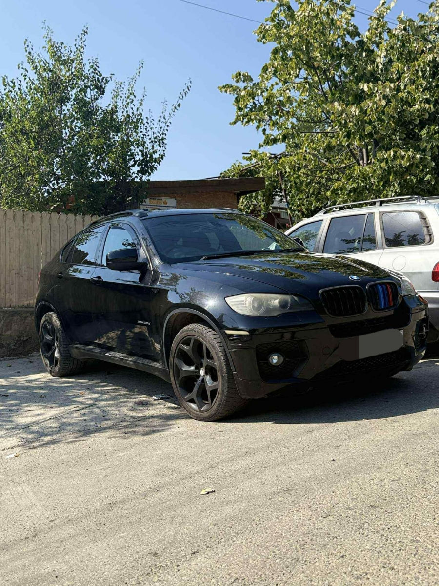BMW X6 an. 2010 cu rulaj 170000 km, Diesel, 6500