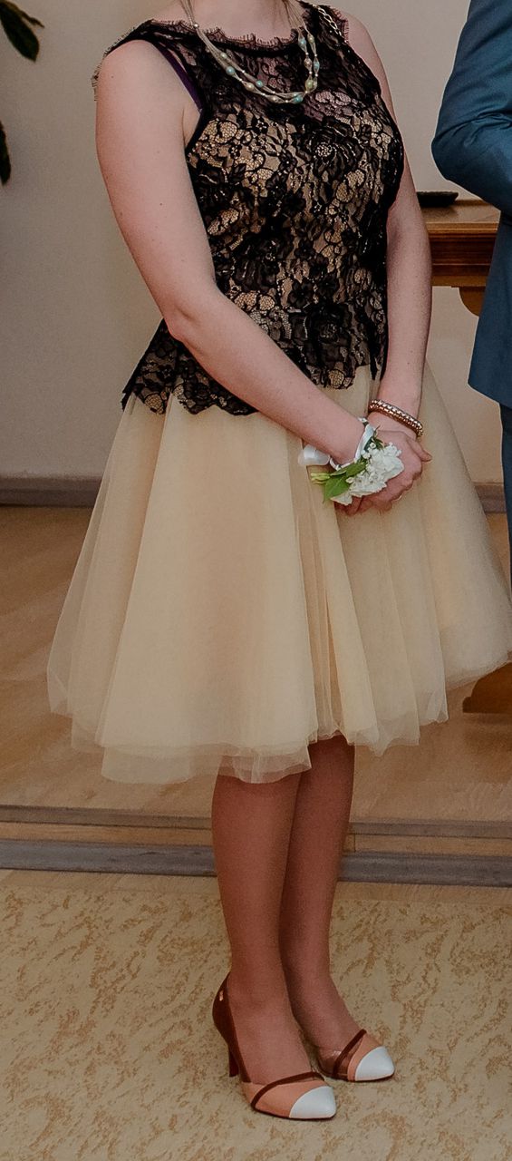 Chirie rochii de seara