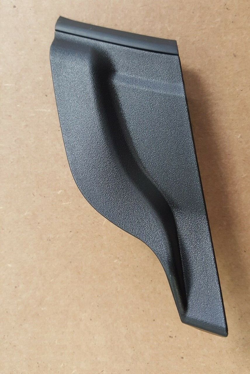 рассеиватель воздуховода лобового стекла Toyota prius