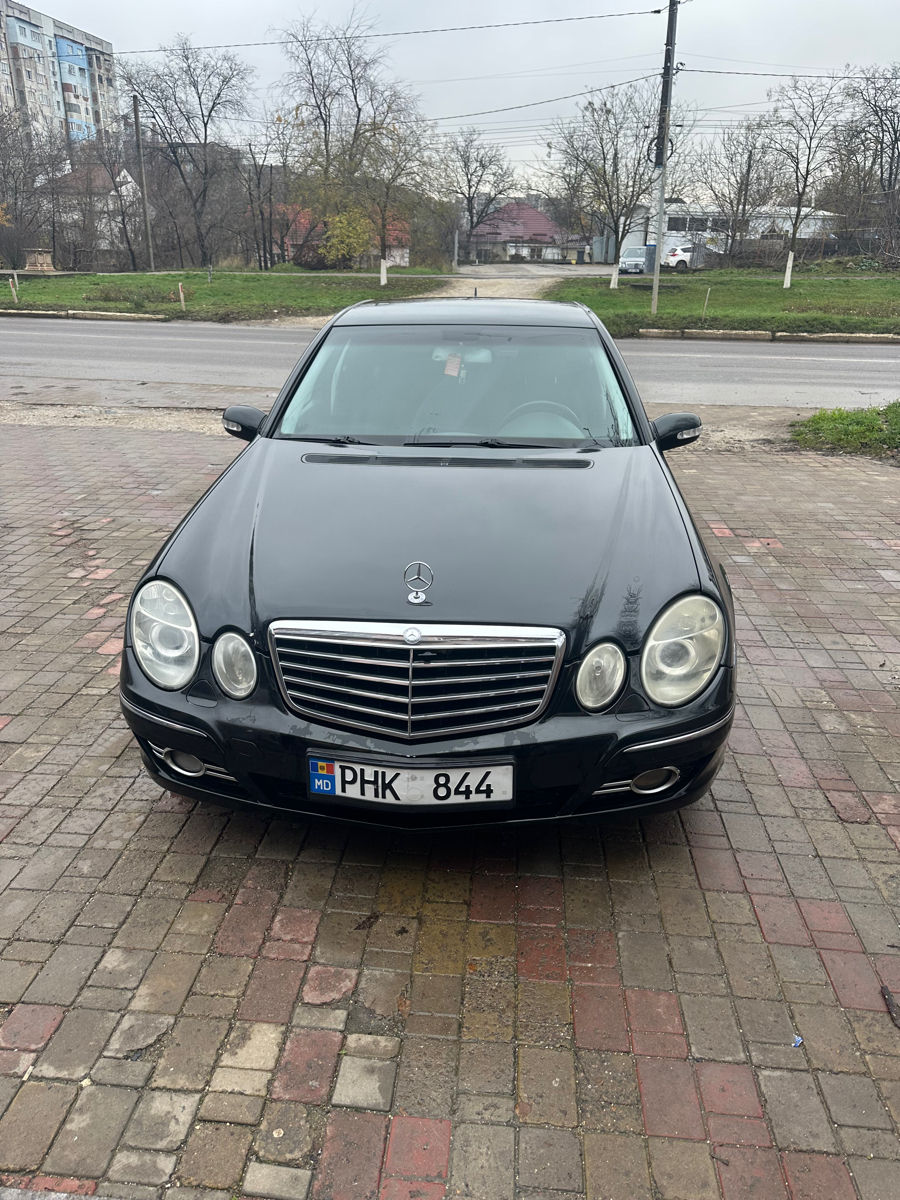 Mercedes E-Class an. 2005 cu rulaj 462404 km, Diesel, 8500