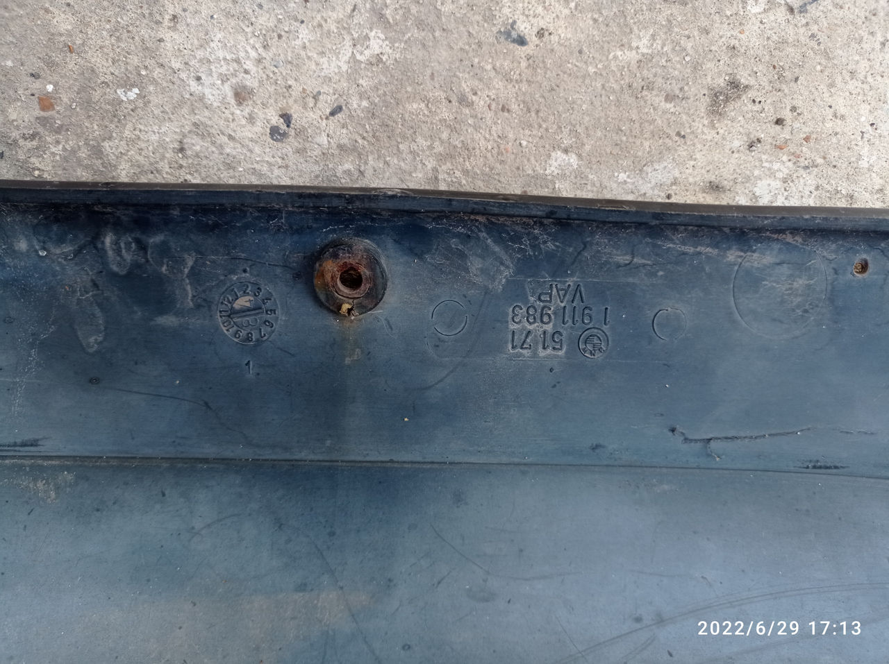 юбка переднего бампера БМВ