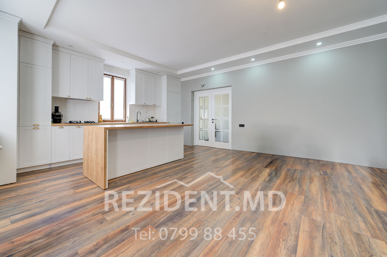 Duplex de vanzare in orasul Codru(Telecentru, Schinoasa) 200 mp, 3.5 ari