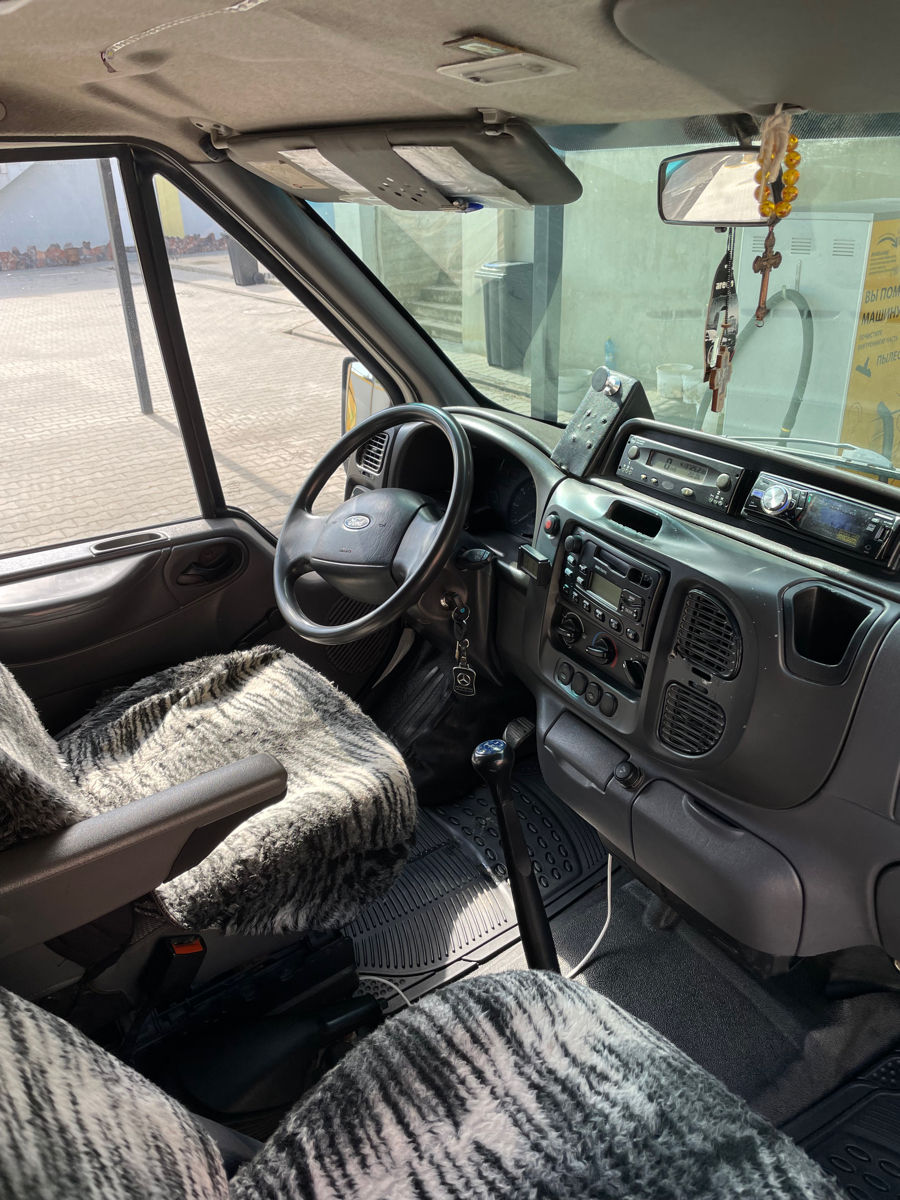 Ford Tranzit 2002 г. с пробегом 400000 км, Дизель, 3200