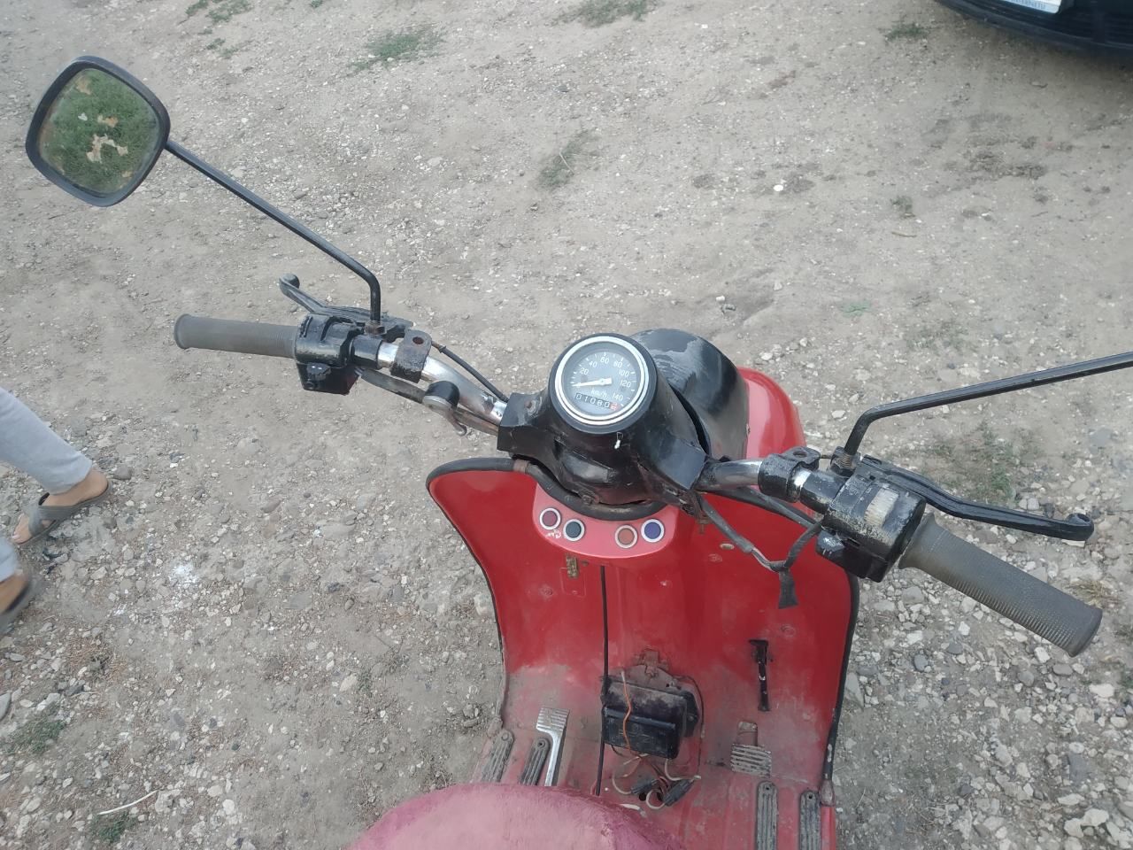 Altă marcă Muravei 2M-02