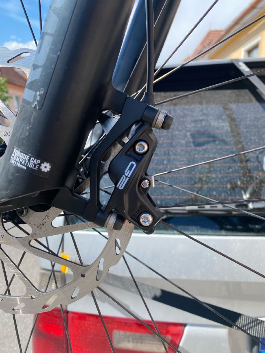 Vând frâne Sram g2r