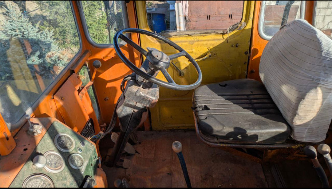 Tractor K701