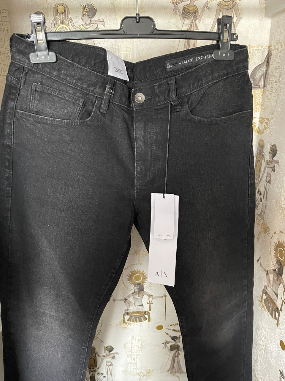 Новые джинсы Armani 33R-34R оригинал