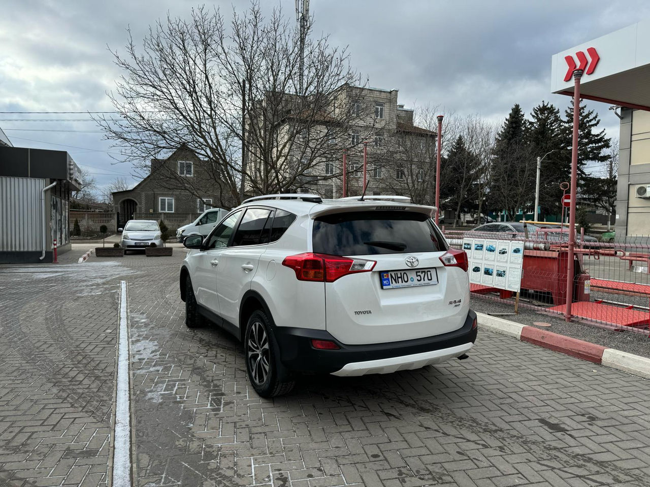 Toyota Rav 4 an. 2015 cu rulaj 1 km, Diesel, 12200
