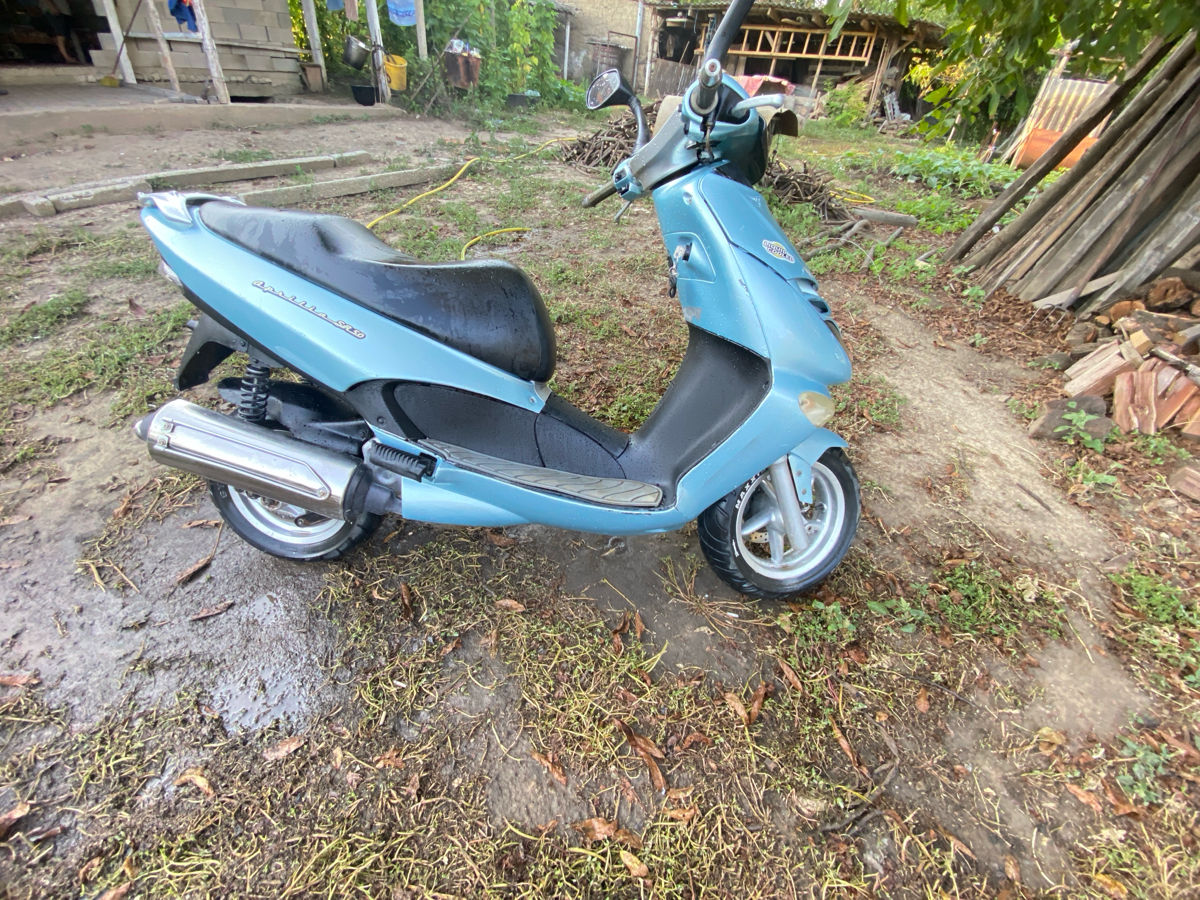 Aprilia Leonardo an. 2019 cu rulaj 5785 km, 5000 MDL