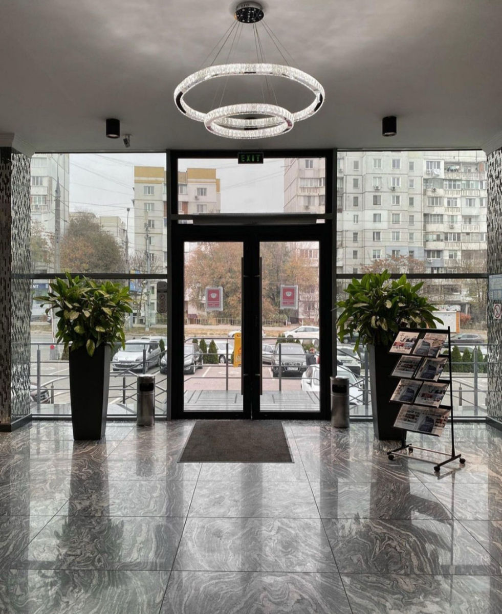 Oficiu 150m2 open space, Centru