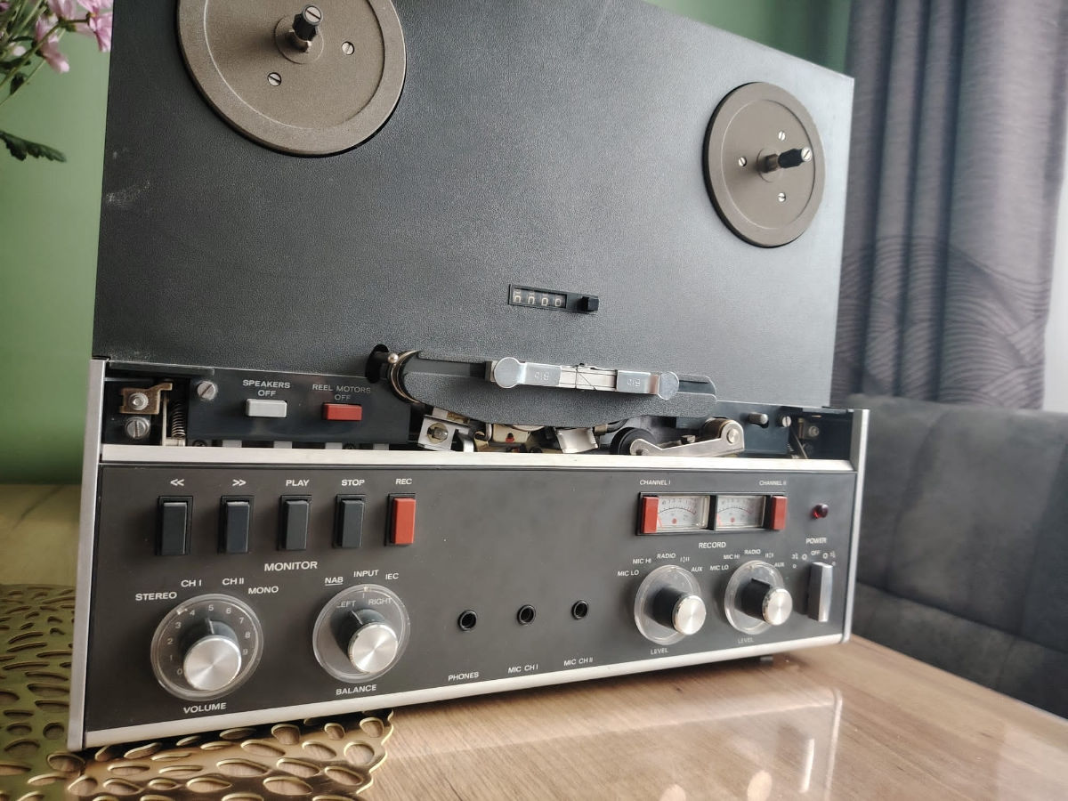 Magnetofon cu bobine REVOX A 77