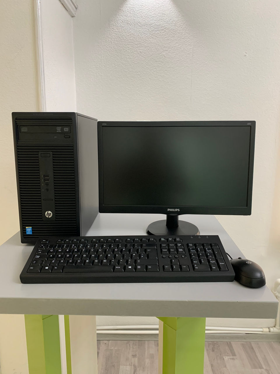 HP 280 G1 ( i3, ram 8gb, HDD 500gb )