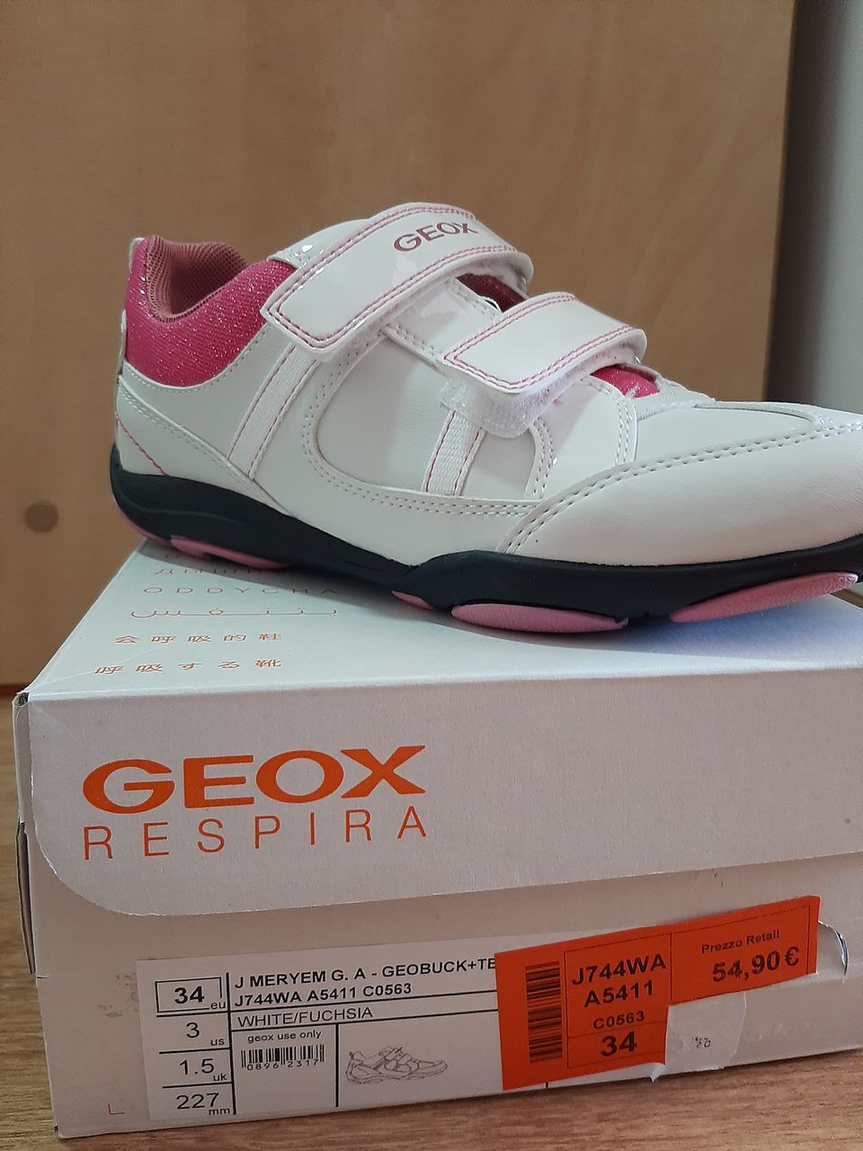 Adidasi Geox noi originali