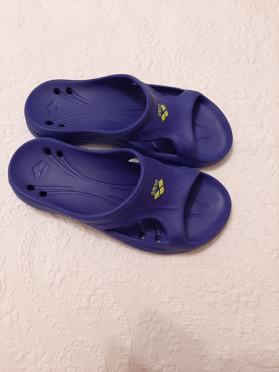 Slapi de piscina originali "Arena"