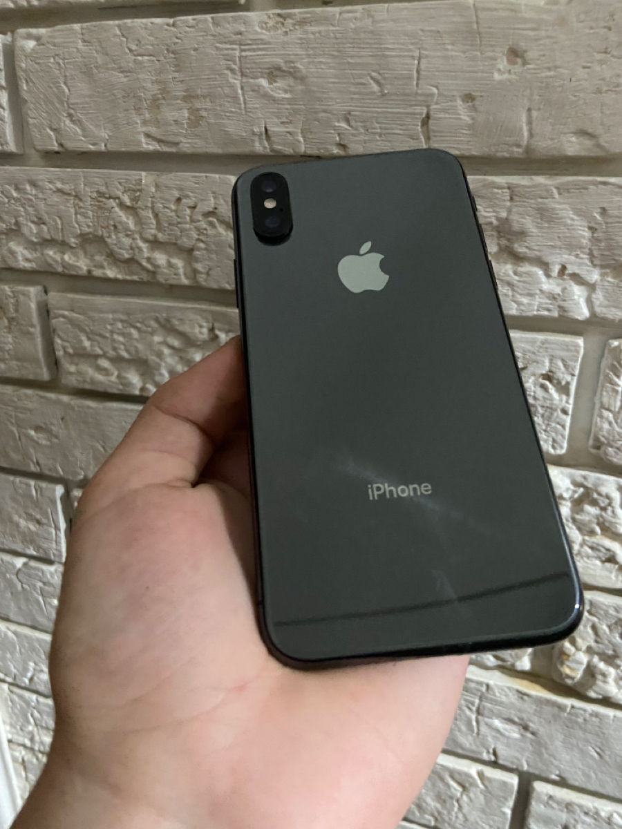 Vînd iPhone xs fără face id