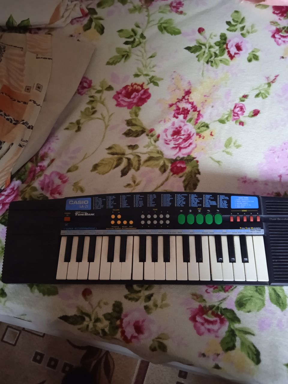 Синтезатор бу CASIO SA-21