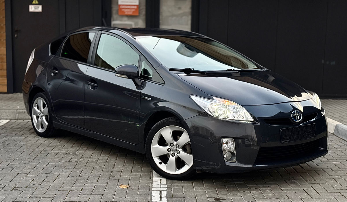Toyota Prius an. 2009 cu rulaj 200 km, Hybrid, 7450