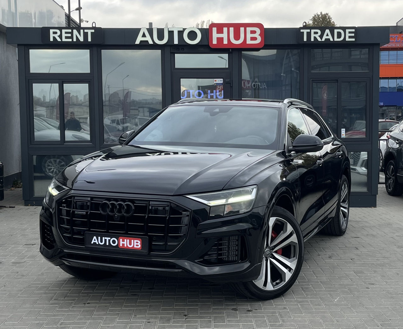 Audi Q8 an. 2019 cu rulaj 125000 km, Benzină, 49900