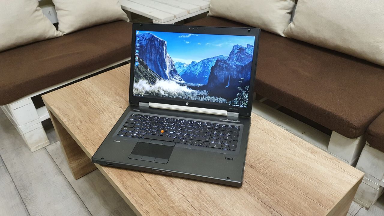 HP workstation 15.6" FullHD (i7 8cpu, 16gb, HDD 750Gb, Firepro 5950M ...