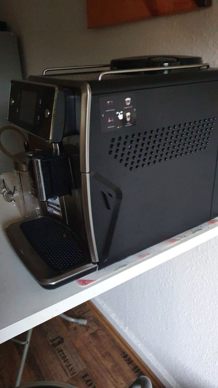 Кофемашина Philips Saeco. Aparat de cafea espresso.