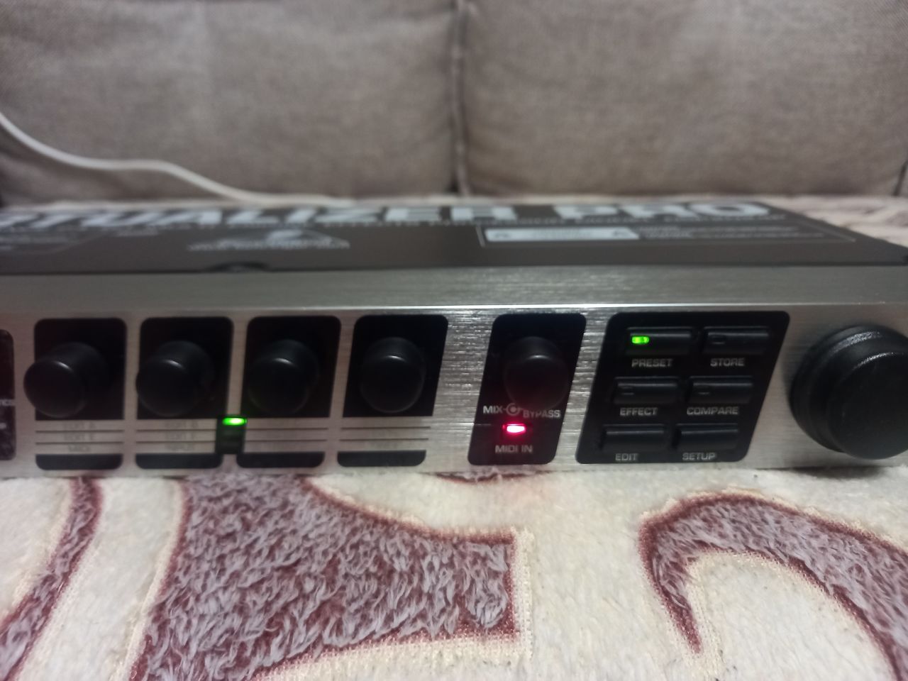 Behringer Virtualizer Pro DSP2024P