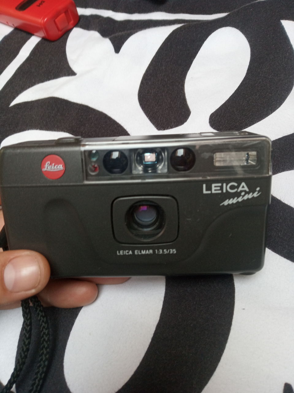 Leica mini