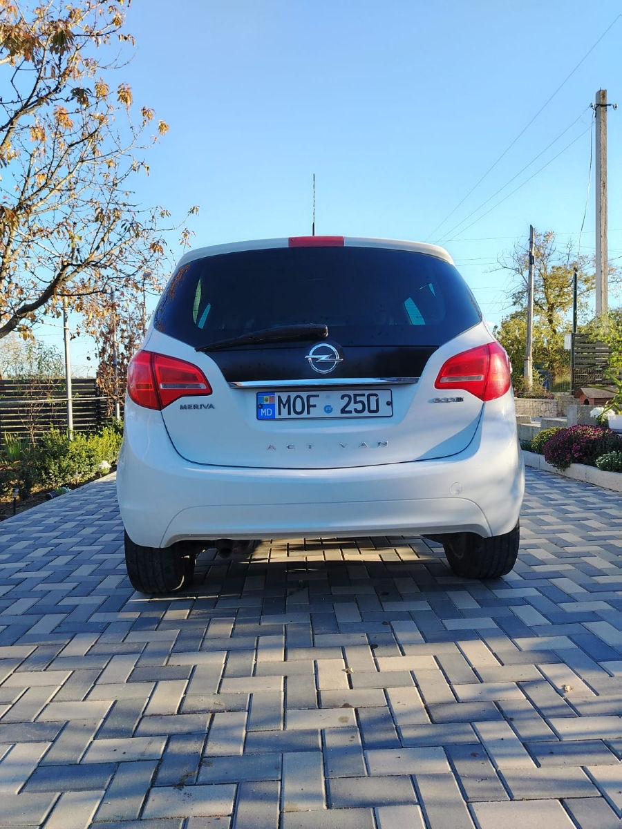 Opel Meriva an. 2012 cu rulaj 178000 km, Diesel, 4800